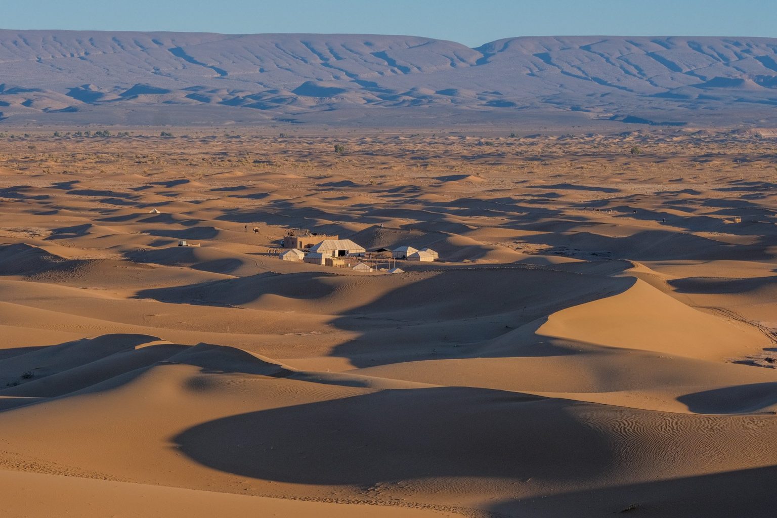 The Ultimate Guide to Visiting Erg Chigaga: What to Expect - Bivouac ...